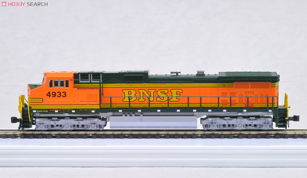 GE C44-9W BNSF Heritage II #4933 (Orange/Dark Green/Logo) (Model Train) Item picture1