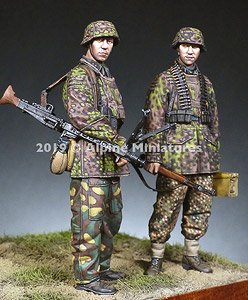WWII German MG Team 12 SS `HJ` Set (2 Figures) (Plastic model ...