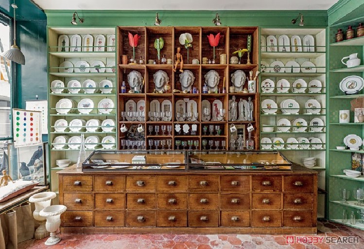 Timeless Paris `Old-fashioned Workshops and Private Stores Hidden in ...